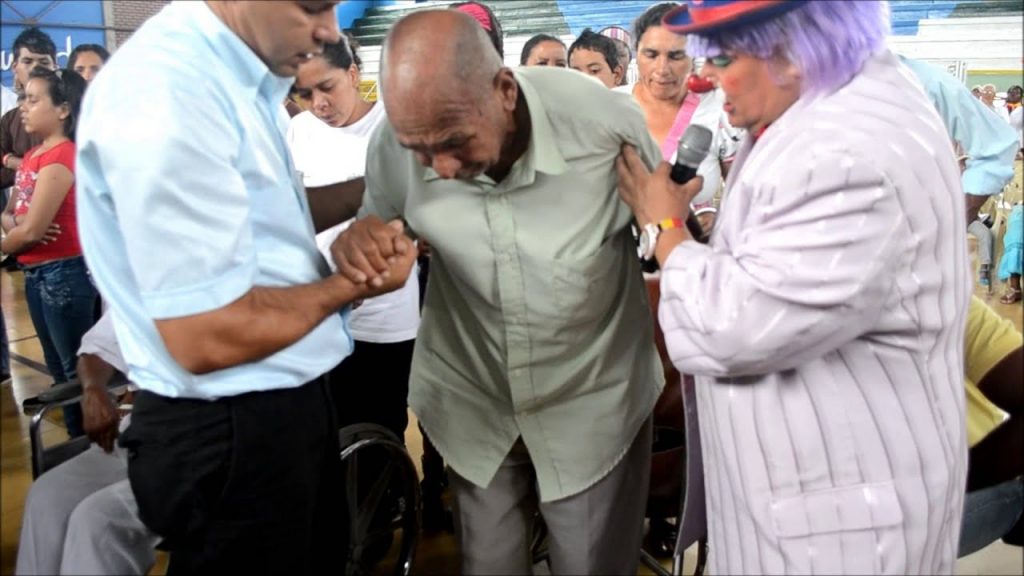 Pastor Clavelito, “El Payaso Feliz”, una herramienta de Dios para ...