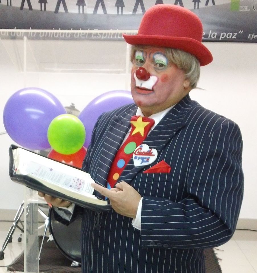 Pastor Clavelito, “El Payaso Feliz”, una herramienta de Dios para ...