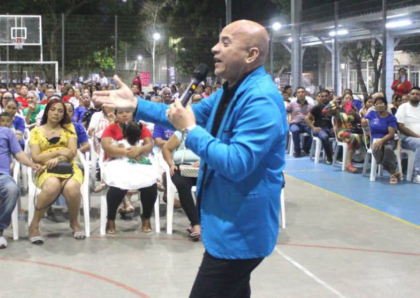 Campaña evangelística con el pastor Alex Meza - Periódico Buenas Nuevas